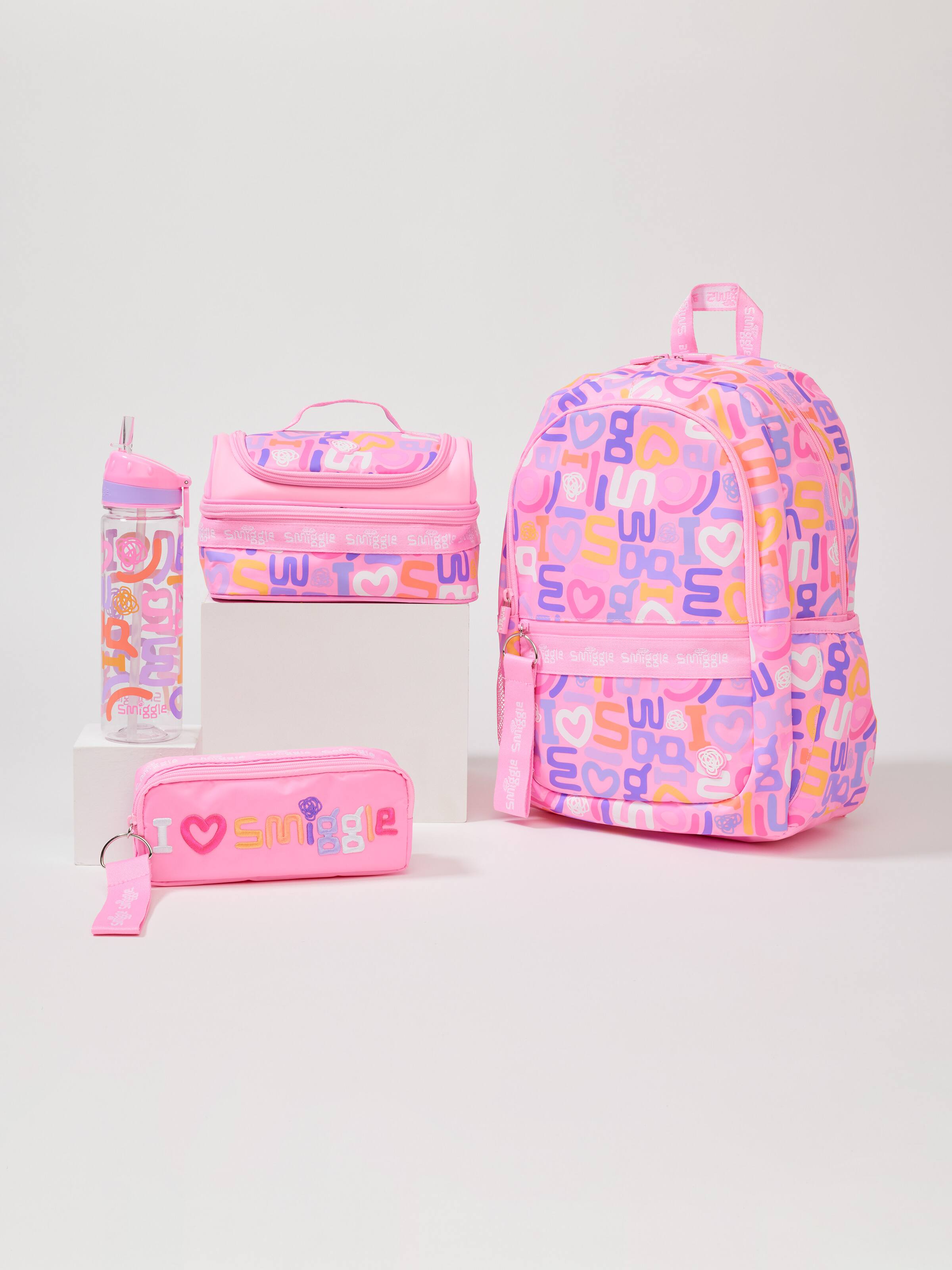 Gift Bundles - Bags, Bottles, Stationery & More | Smiggle